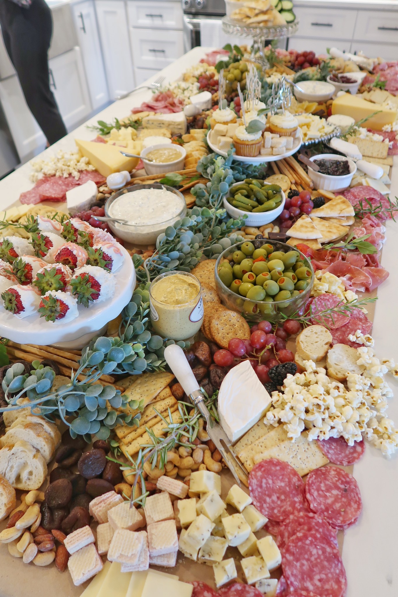 How To Make A Charcuterie Table – Heather Fern